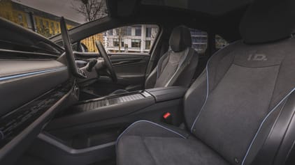 Volkswagen ID.7 Interior Layout & Technology | Top Gear