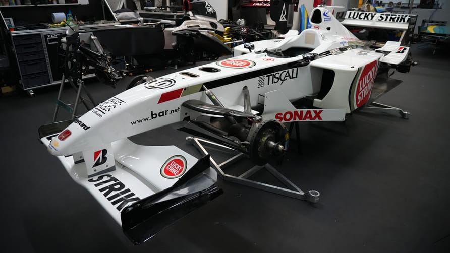 What makes this one of the rarest F1 cars in the world? | Top Gear