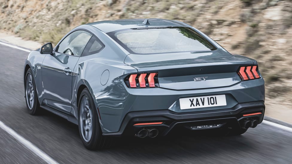 Hold your horses! The new Ford Mustang GT is galloping to the UK | Top Gear