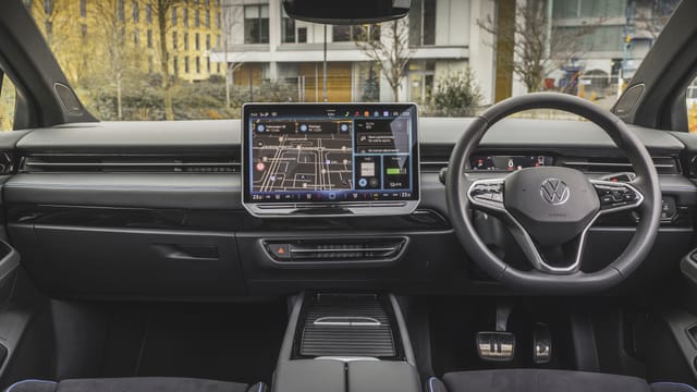 Volkswagen ID.7 Interior Layout & Technology | Top Gear