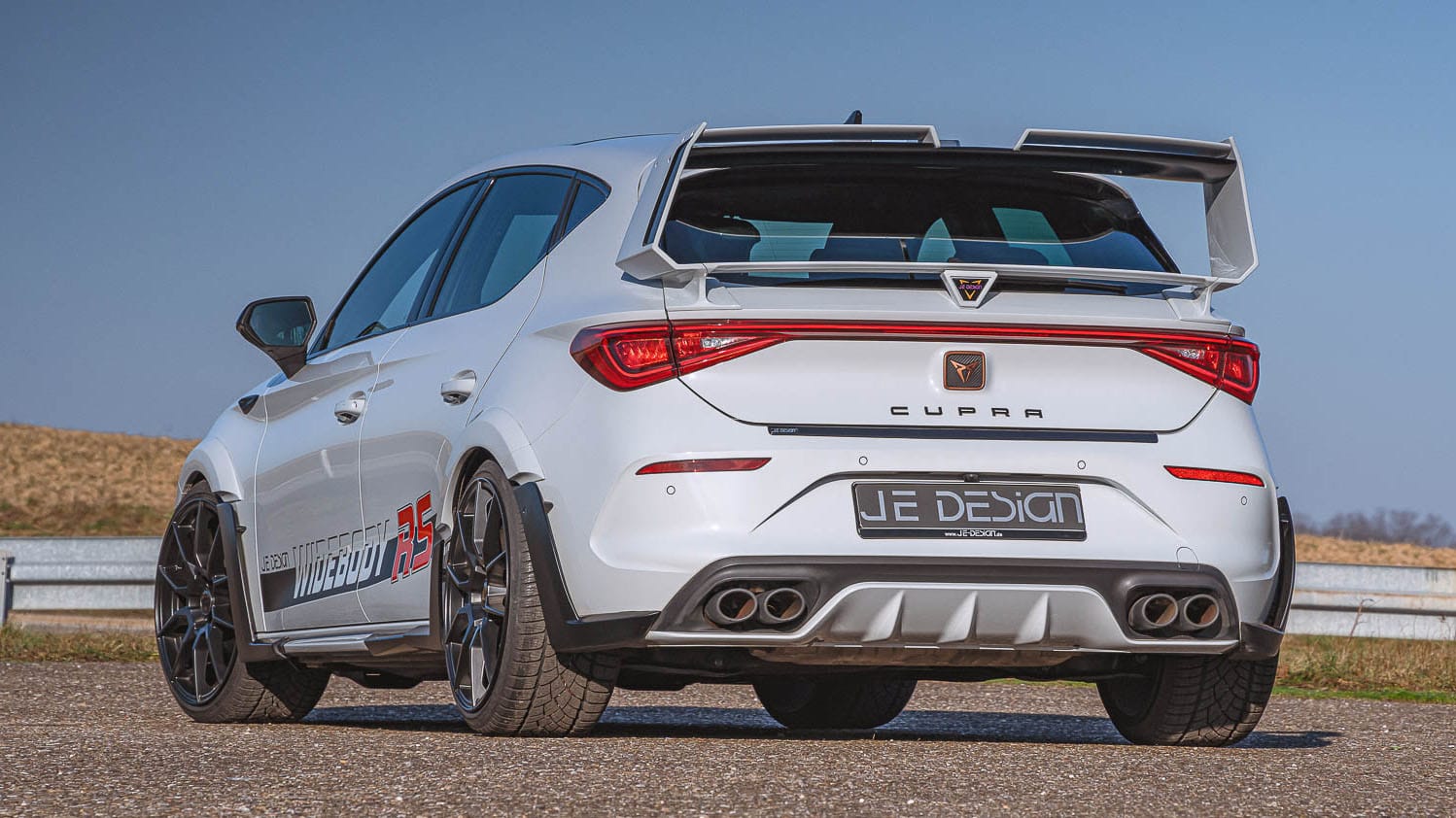 Super Cupra goes ballistic but that wing is quite atrocious | Top Gear