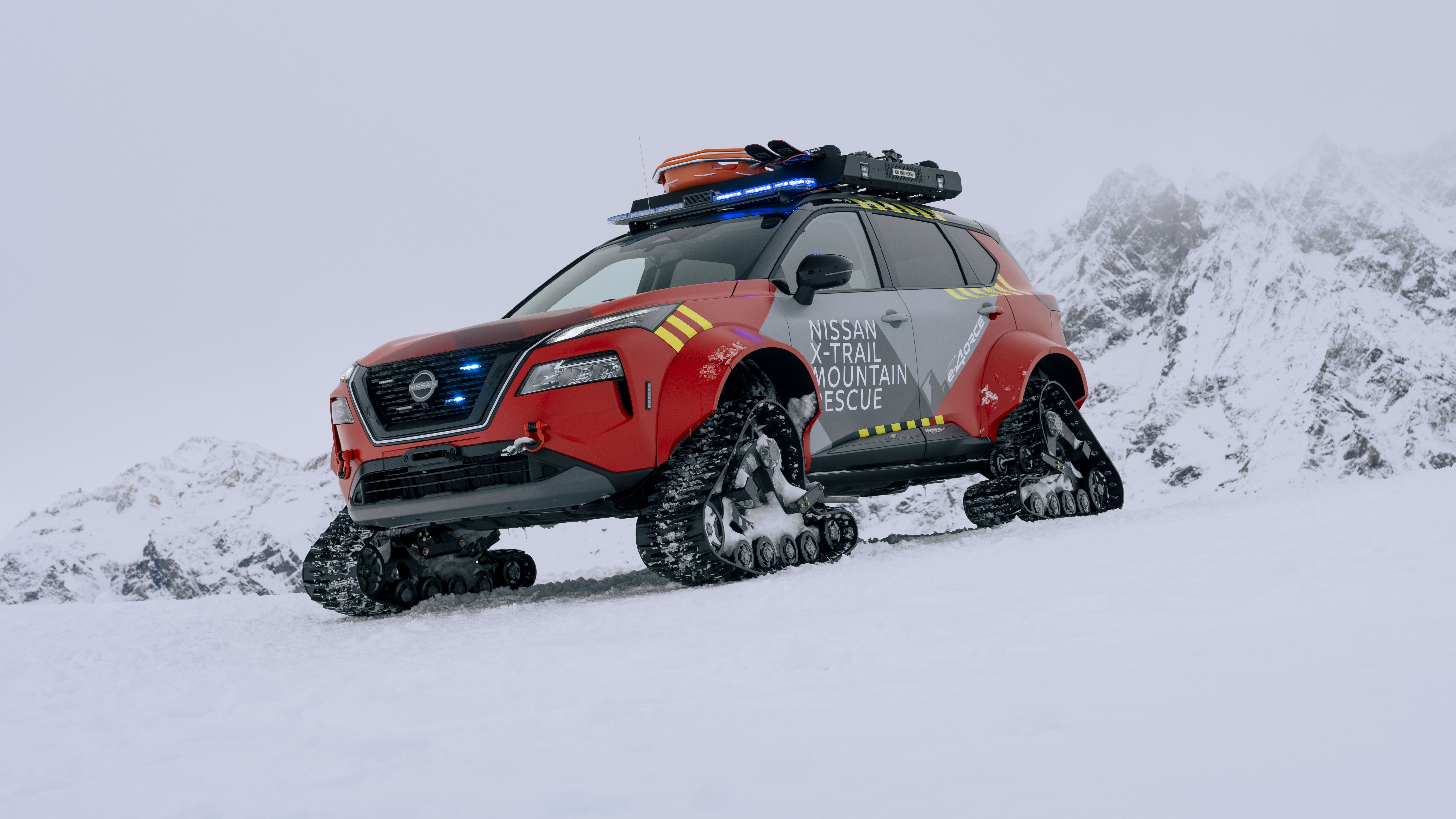 Nissan X-Trail modded for Alpine mountain rescue campaign | Top Gear