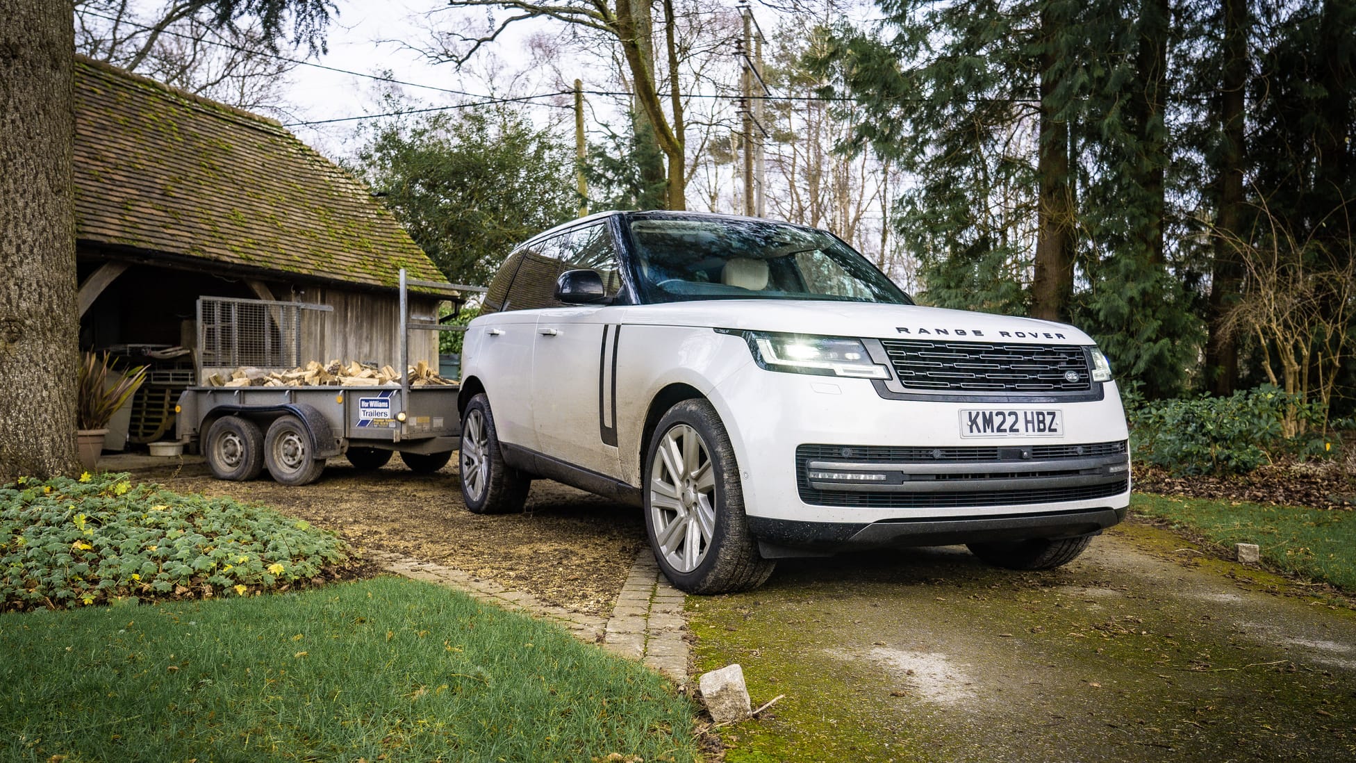 Range Rover P400e Autobiography - long term review - Report No:8 2025 ...