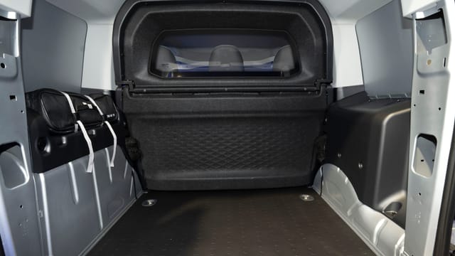 The new Ford Transit Connect is a plug-in hybrid van with 68 miles of ...