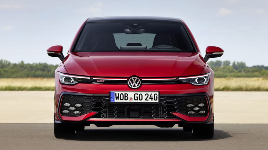 The facelifted Mk8.5 Volkswagen Golf is here! And it has a new ...