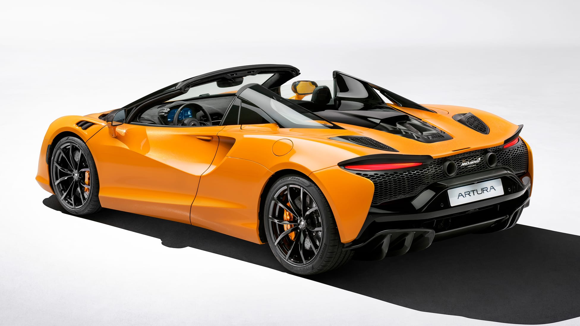 Holy smokes, it’s the McLaren Artura Spider | Top Gear