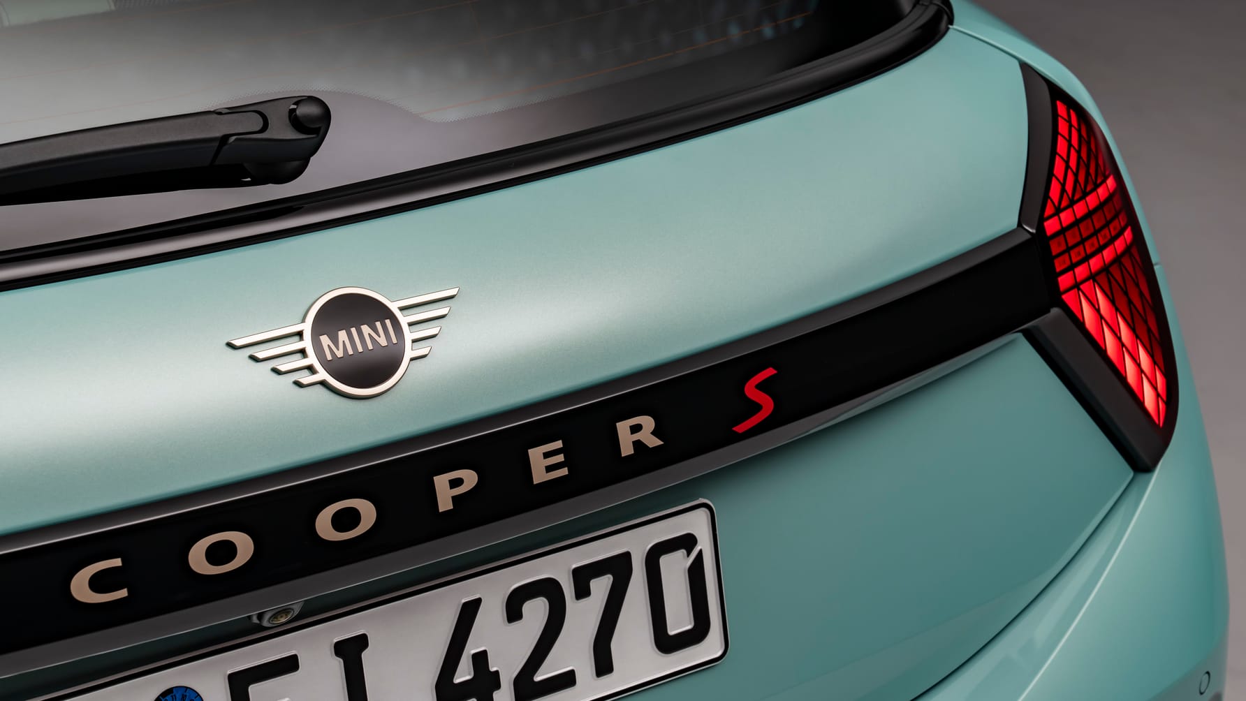 This is the new petrol-powered Mini Cooper | Top Gear