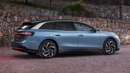 This is the new Volkswagen ID.7 Tourer, a rear-wheel-drive electric ...