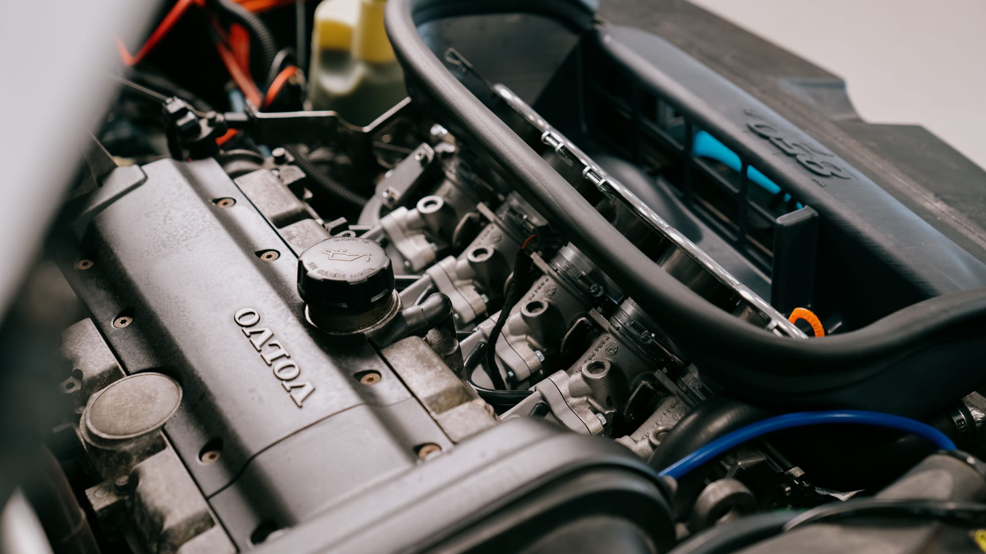Meet the $850 Volvo 850R turned into a BTCC-inspired hero | Top Gear