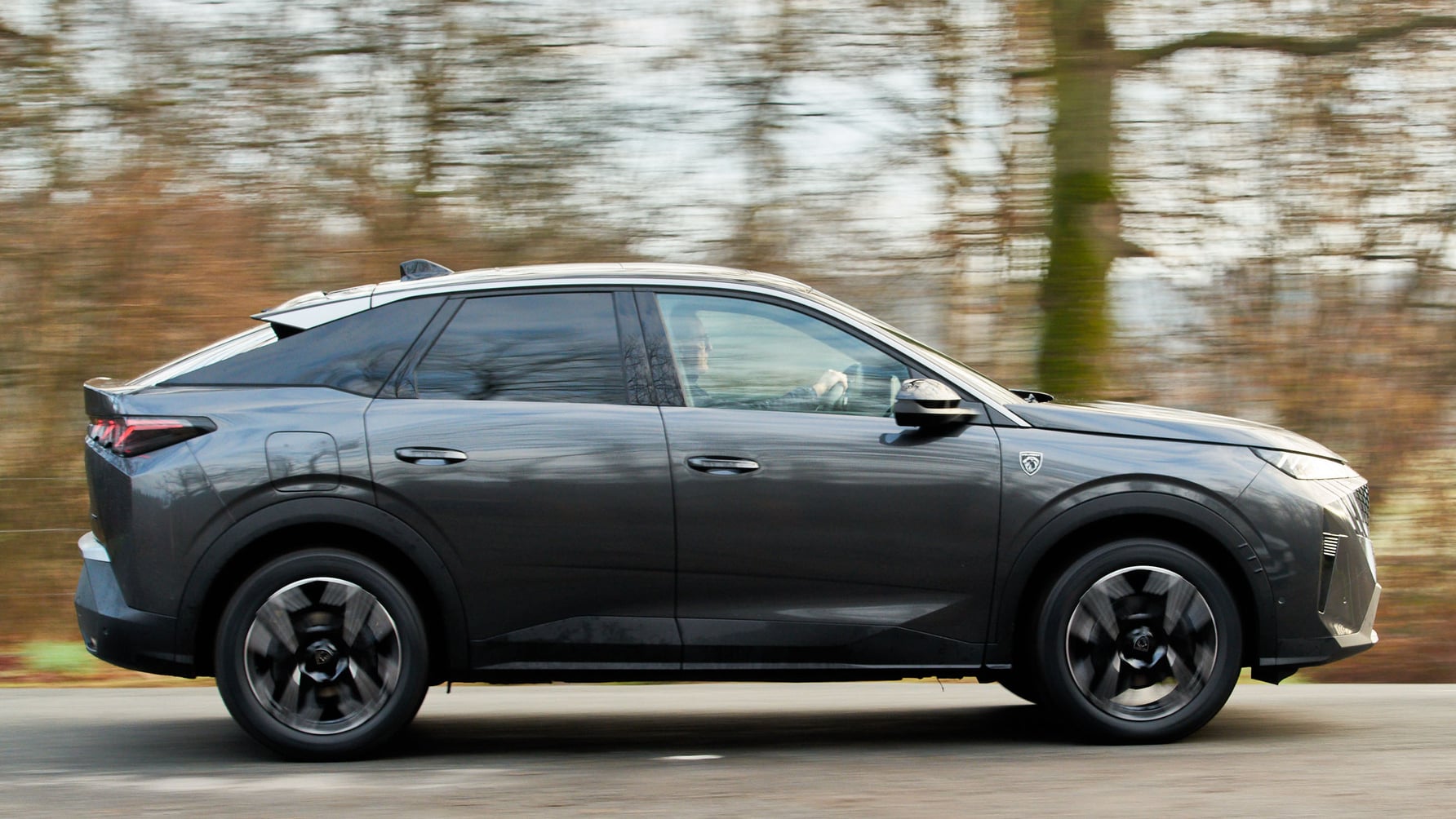 Peugeot 3008 Interior Layout & Technology | Top Gear