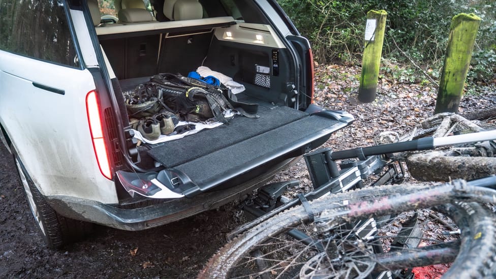 Range Rover P400e Autobiography - long term review - Report No:9 2026 ...