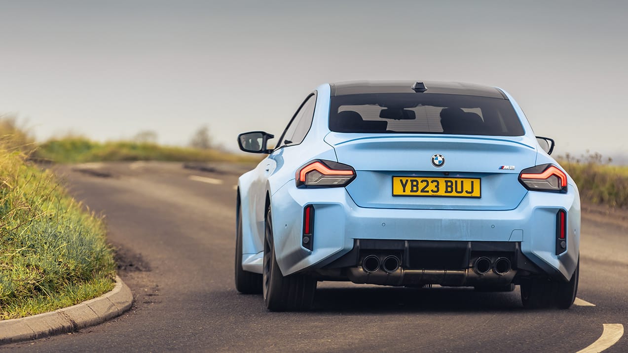 BMW M2 Interior Layout & Technology | Top Gear