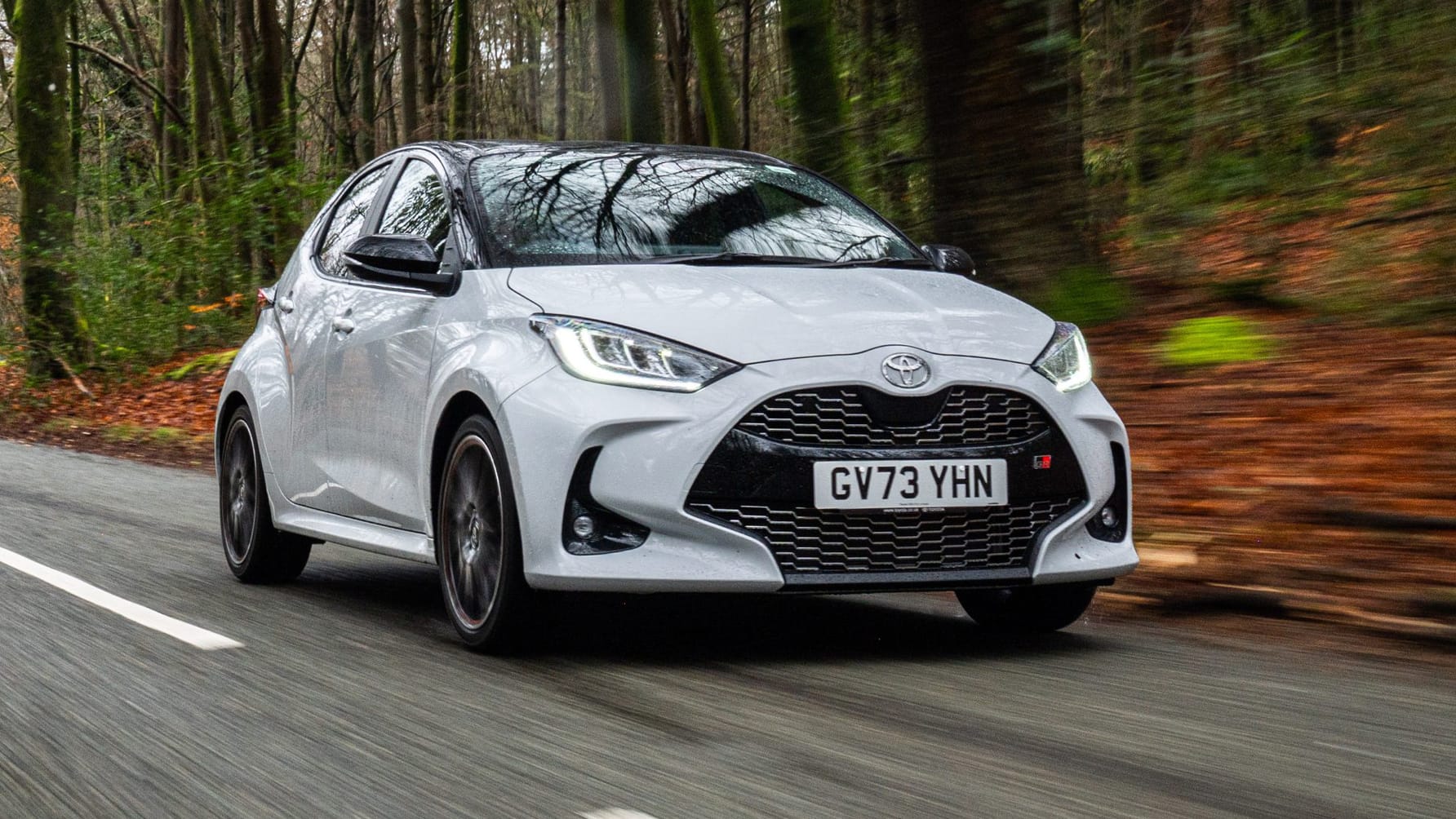 Toyota Yaris Driving, Engines & Performance | Top Gear