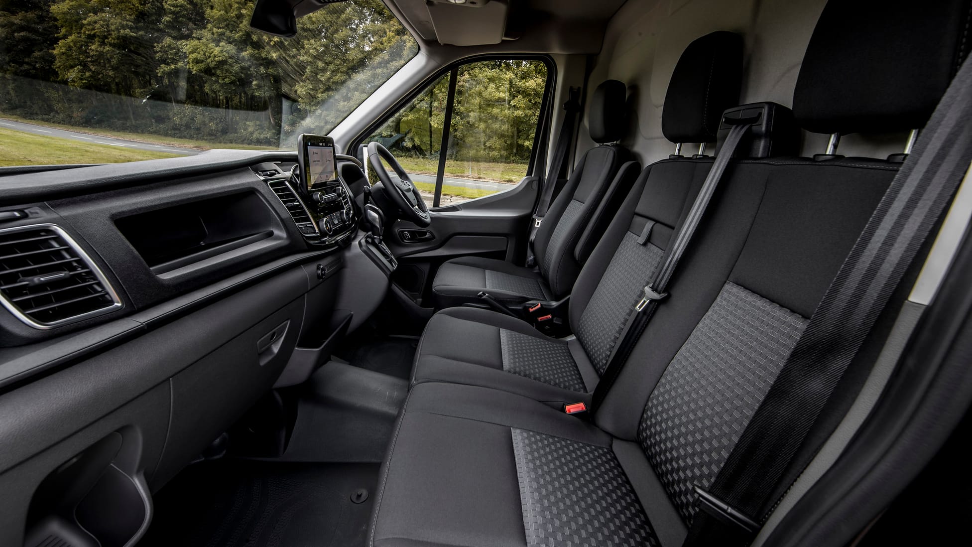 Ford Transit Interior Layout & Technology | Top Gear