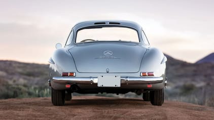 Stop and stare at this rather gorgeous Mercedes-Benz 300SL ‘Alloy ...