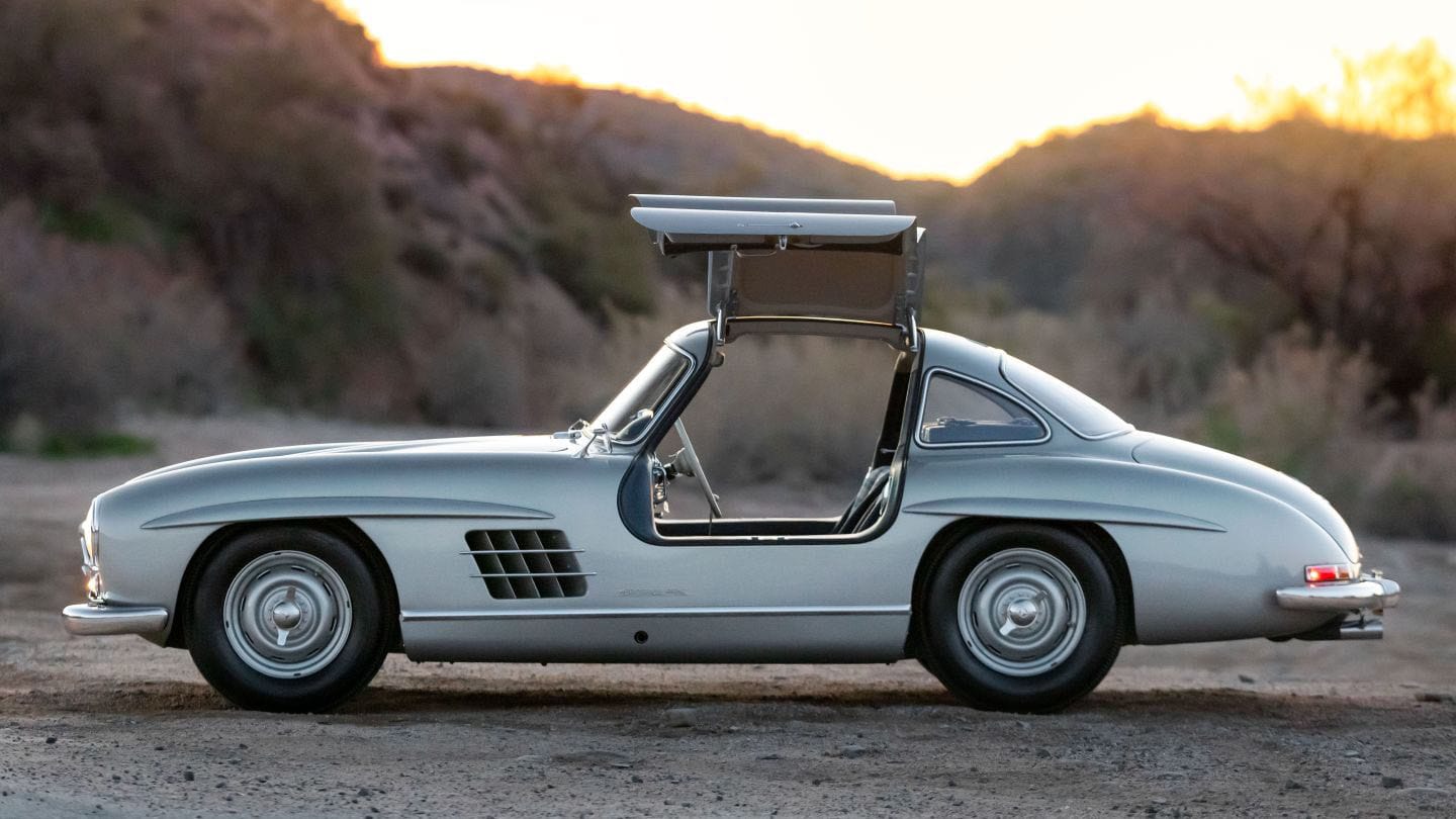 Stop and stare at this rather gorgeous Mercedes-Benz 300SL ‘Alloy ...