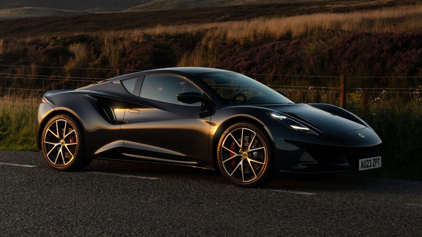 Here are 20 of the best cars with a manual gearbox available in the US ...