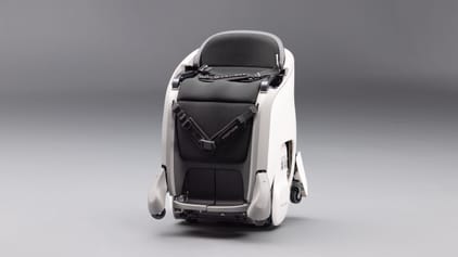 Honda combines VR headset with its hands-free Uni-One mobility chair ...