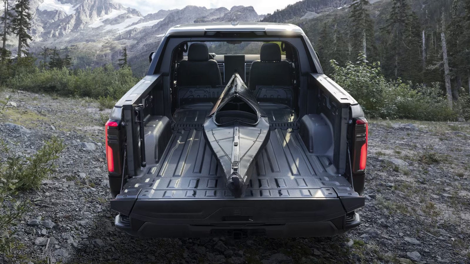 Brits can now import right-hand drive versions of the GMC Yukon SUV and ...