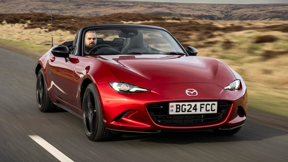 Mazda MX-5 Driving, Engines & Performance | Top Gear
