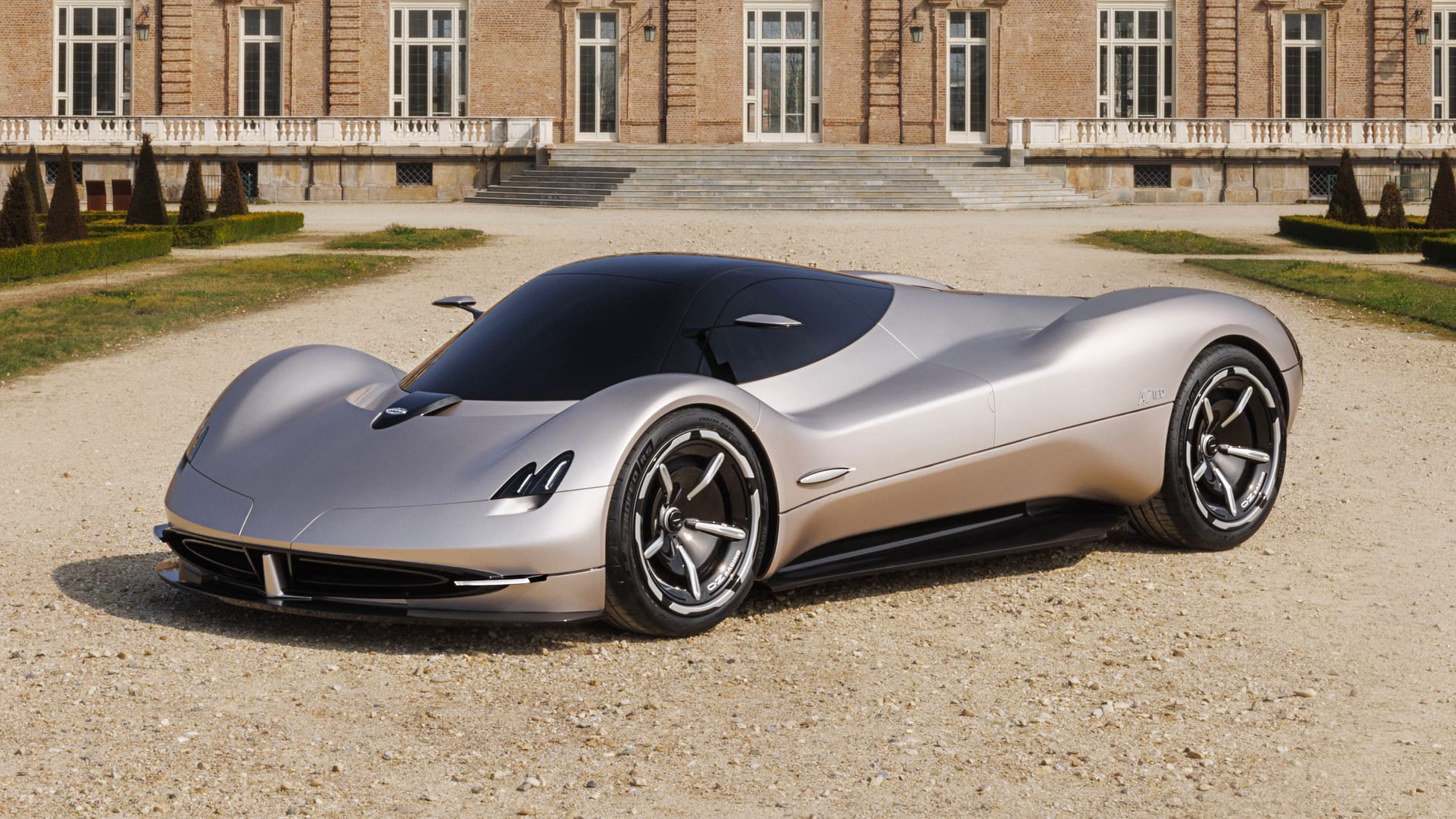 Behold: the concept ‘Alisea’, a wonderfully reimagined Pagani Zonda ...