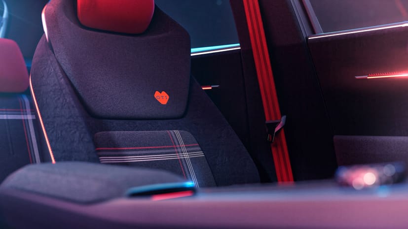 Here are the 10 most common MOT failures | Top Gear