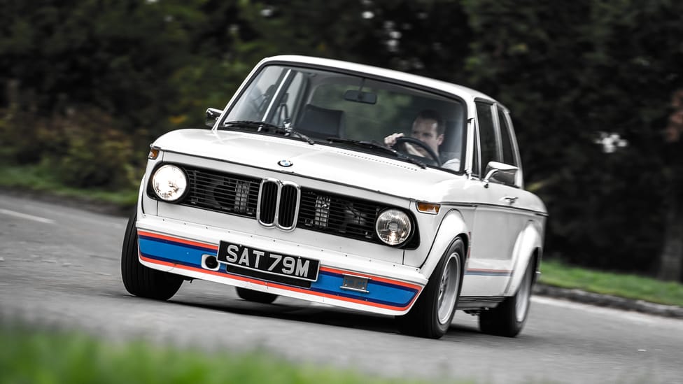 BMW 2002 Turbo Driving, Engines & Performance | Top Gear