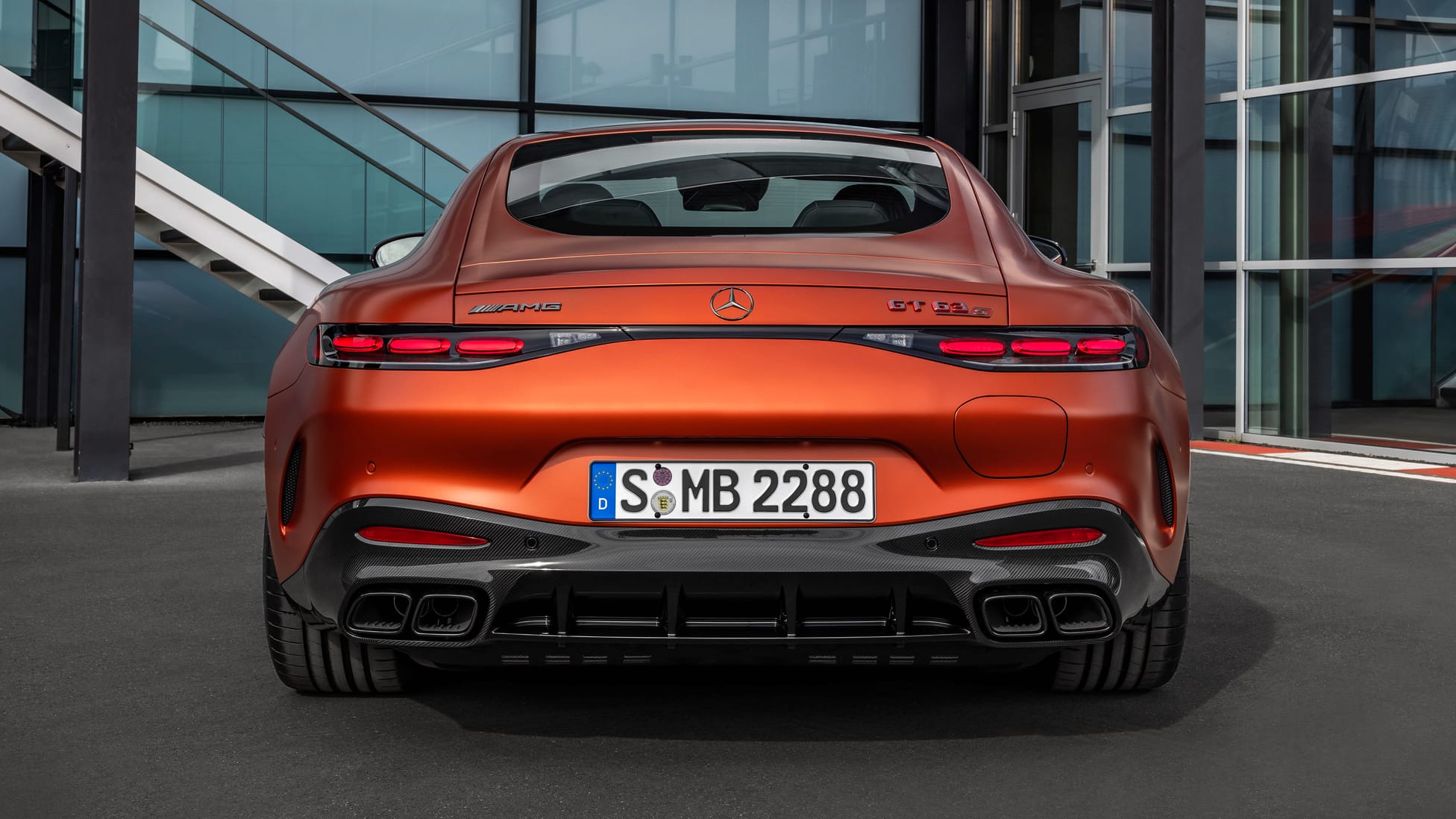 Behold, the fastest-accelerating Mercedes-AMG ever: the new AMG GT ...
