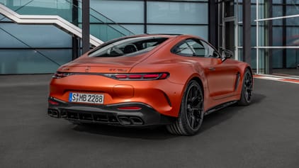 Behold, the fastest-accelerating Mercedes-AMG ever: the new AMG GT ...