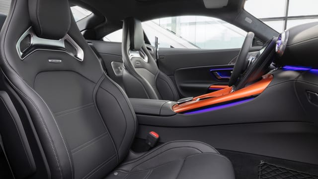 Behold, the fastest-accelerating Mercedes-AMG ever: the new AMG GT ...