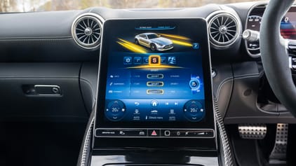 Mercedes-Benz AMG GT Interior Layout & Technology | Top Gear