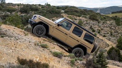 Mercedes-Benz G580 Review 2025 | Top Gear