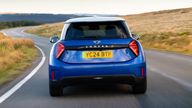Mini Cooper Electric Review 2026 | Top Gear