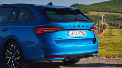 Skoda Octavia Estate Review 2024 | Top Gear