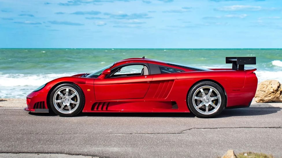 This incredibly rare, incredibly powerful Saleen S7 is up for auction ...