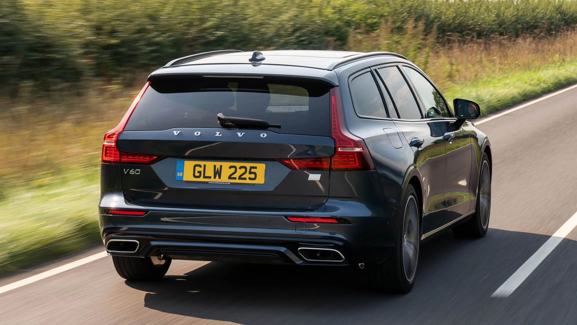 Woohoo! The Volvo V60 and V90 estates are coming back to the UK | Top Gear