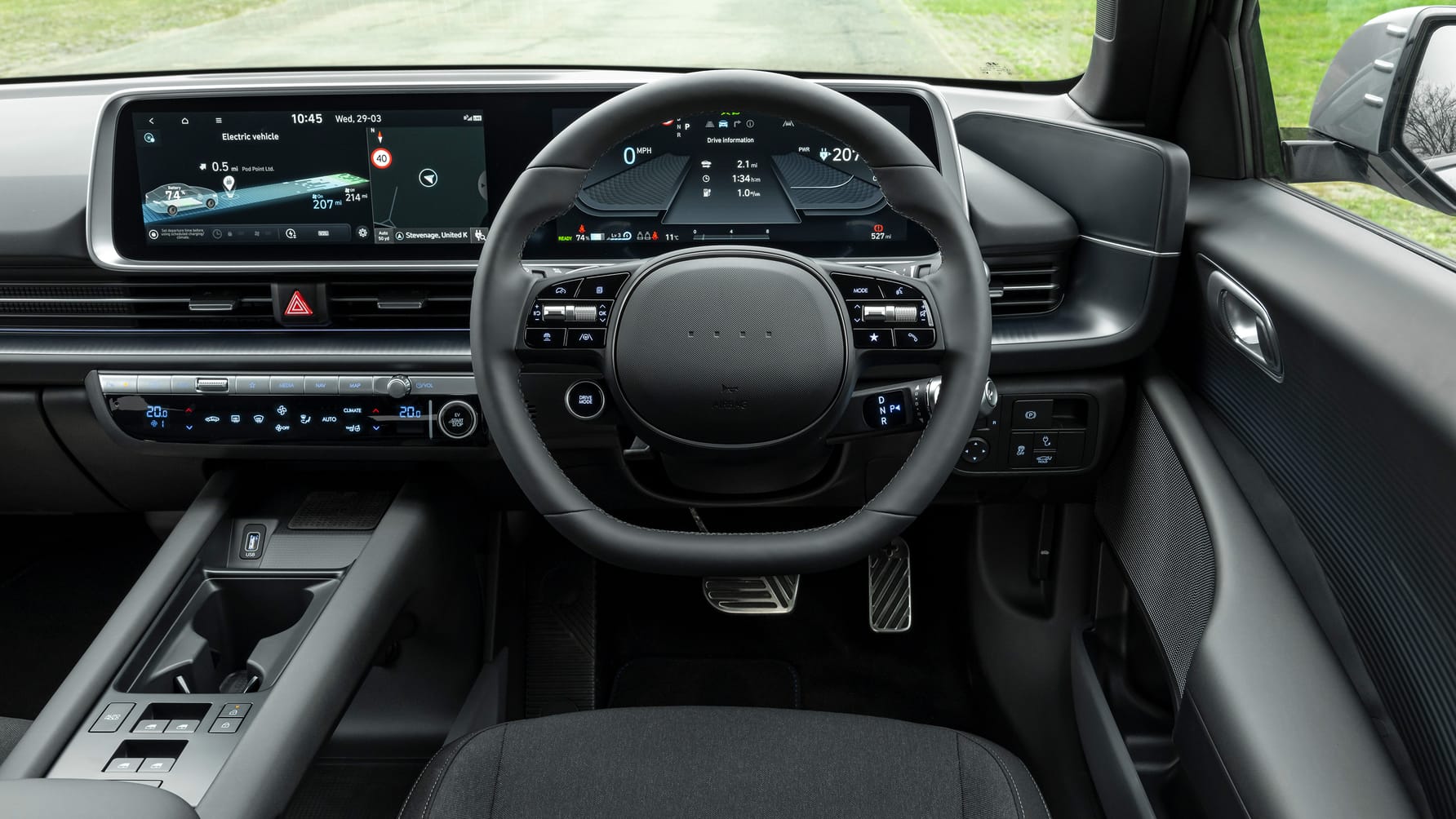 Hyundai Ioniq 6 Interior Layout & Technology | Top Gear