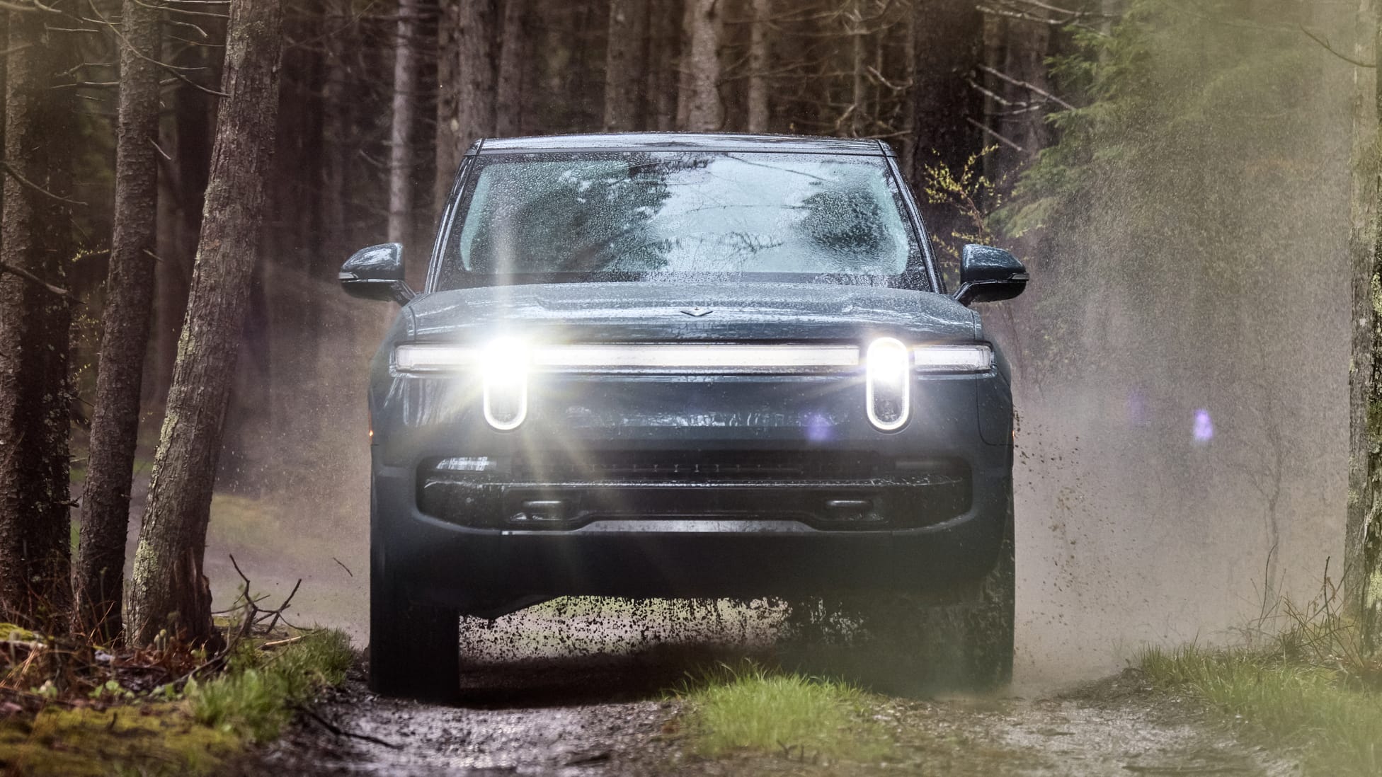 Rivian R1T Interior Layout & Technology | Top Gear