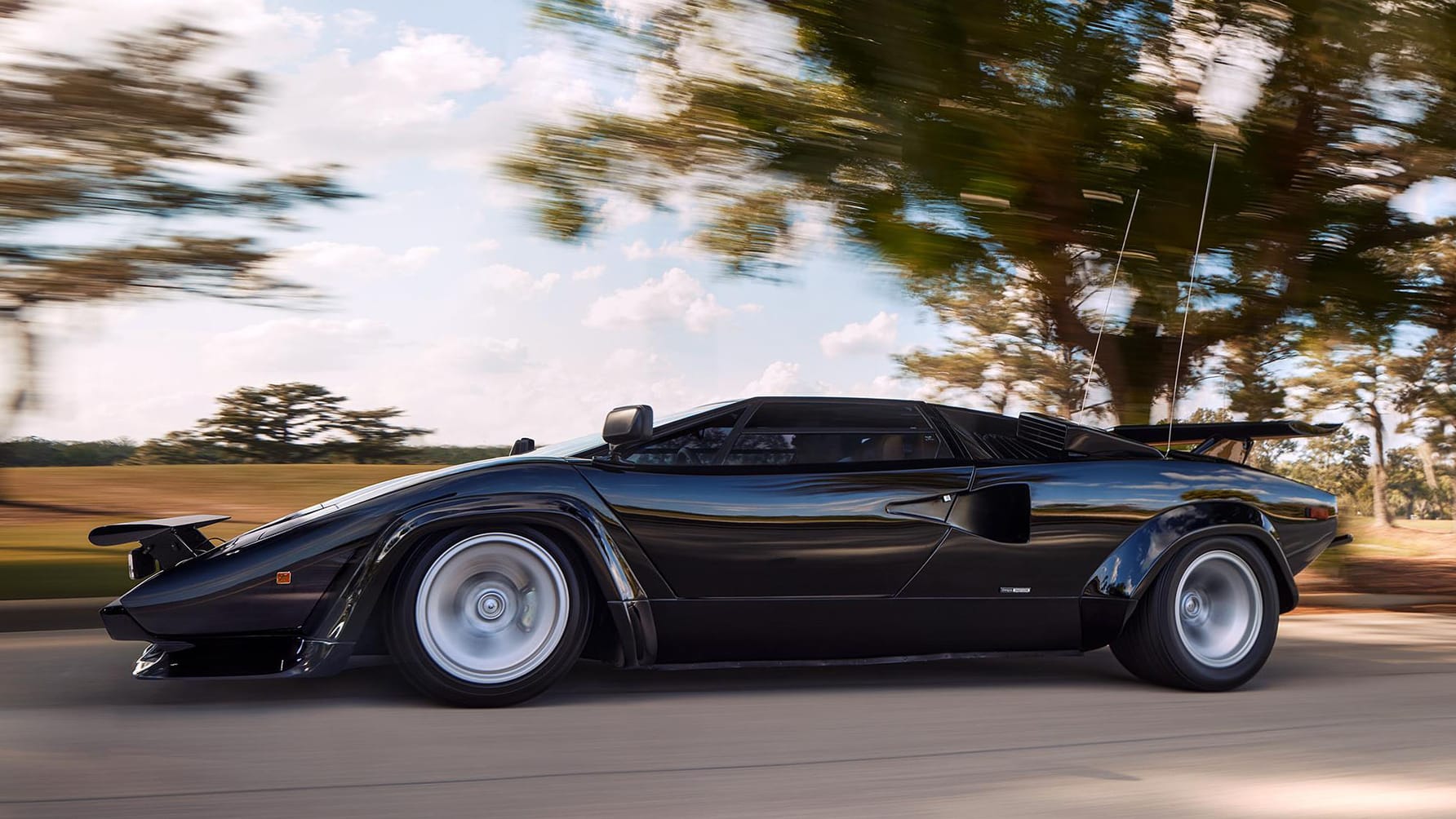 Look at this amazing old Lamborghini Countach LP400 S from The ...