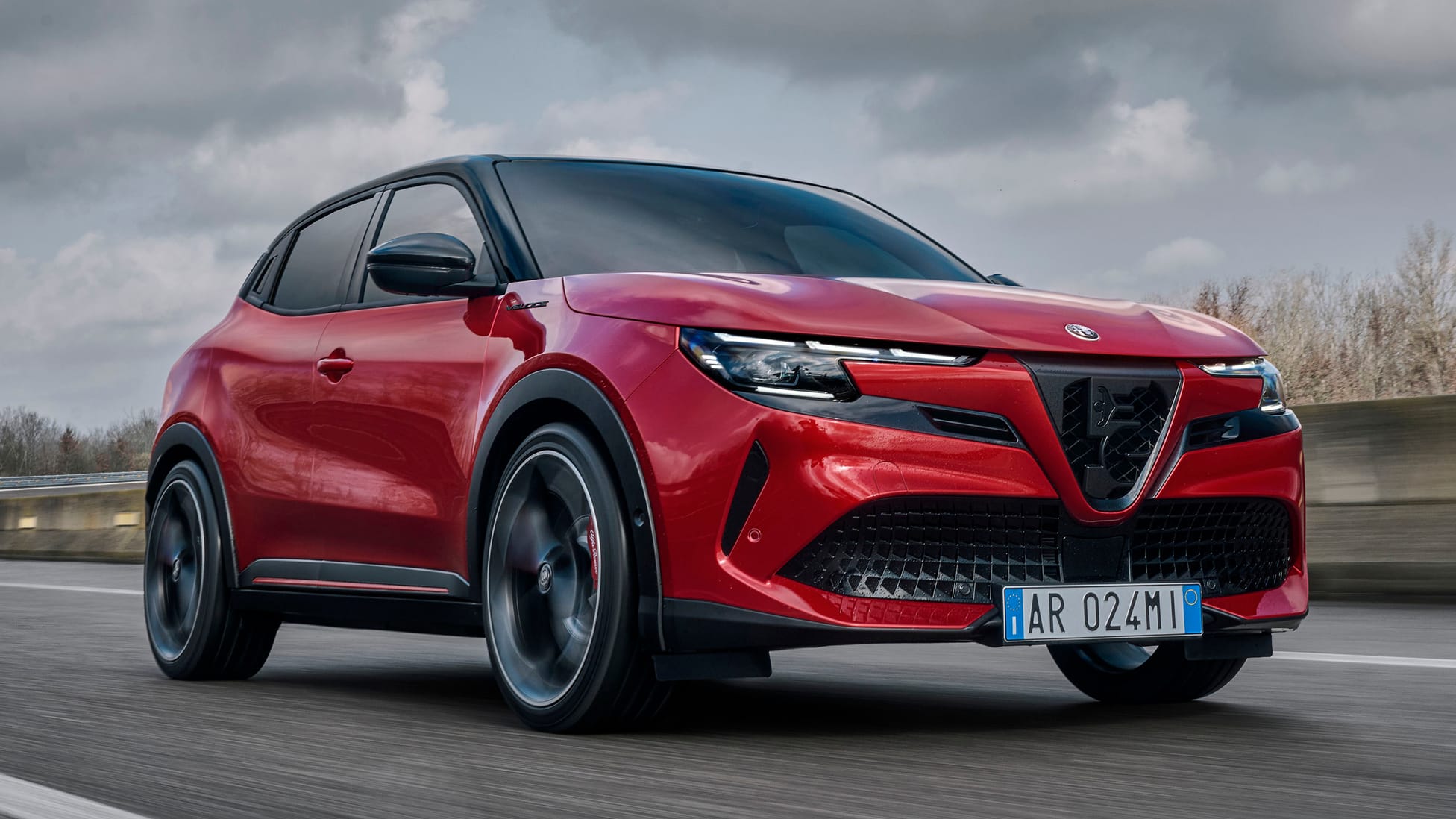 Alfa Romeo’s electric Junior is cheaper than a Jeep Avenger, yours from ...