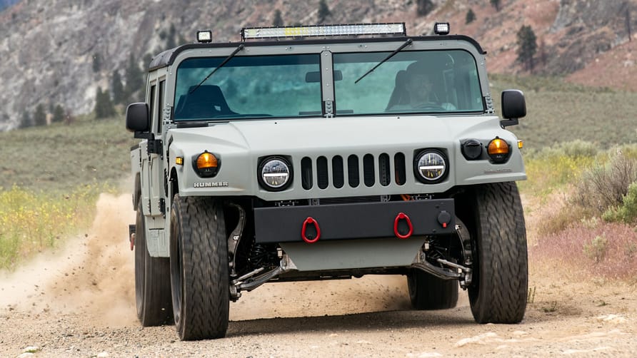 This all-electric Hummer H1 will get to 62mph quicker than a McLaren ...