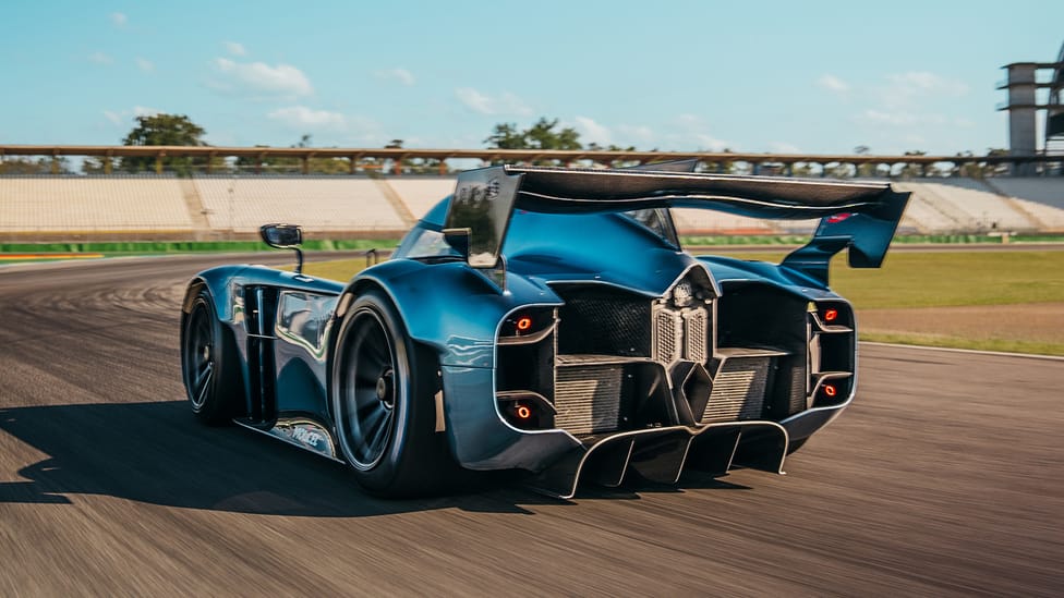The McMurtry Speirling is 14.1s faster than the Mercedes-AMG One around ...