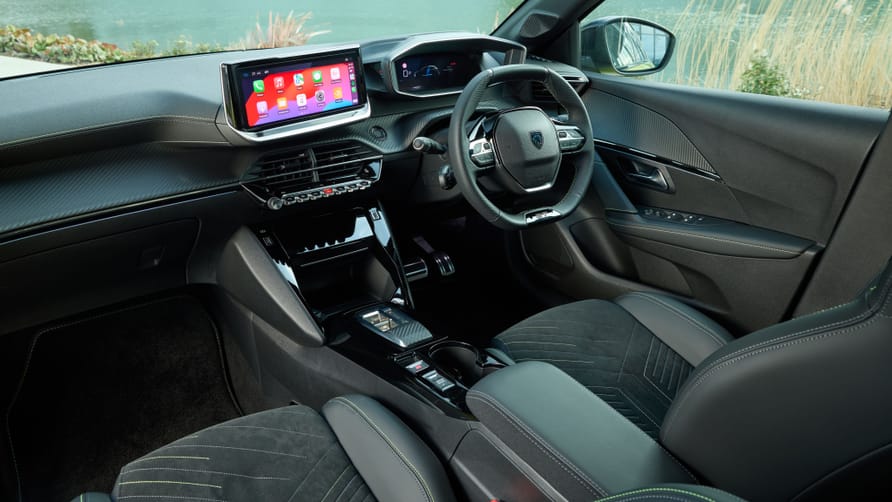 Peugeot 208 Interior Layout & Technology | Top Gear