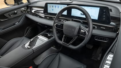 Omoda E5 Interior Layout & Technology | Top Gear