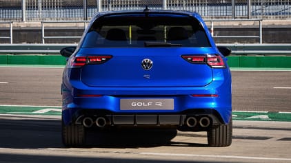 The new Volkswagen Golf R is here, and it's now more powerful than ...