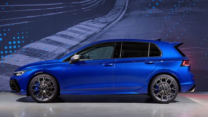 The new Volkswagen Golf R is here, and it's now more powerful than ...