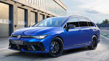 The new Volkswagen Golf R is here, and it's now more powerful than ...