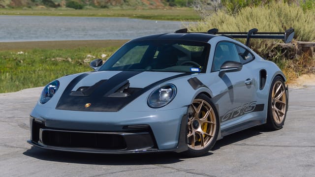 This £46k all-carbon kit for the 992 GT3 RS gives it even more aero ...