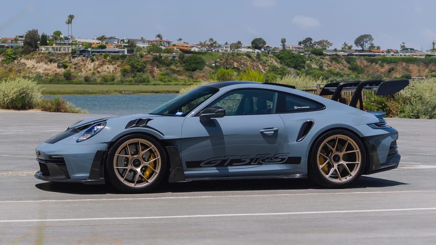 This £46k all-carbon kit for the 992 GT3 RS gives it even more aero ...