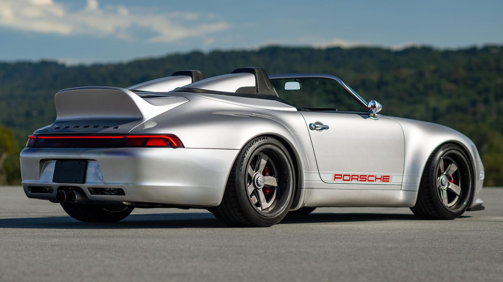 An extremely rare Gunther Works 911 Speedster is coming up for sale ...
